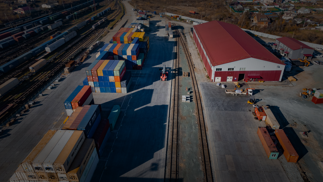 А терминал - многофункциональный контейнерный терминал